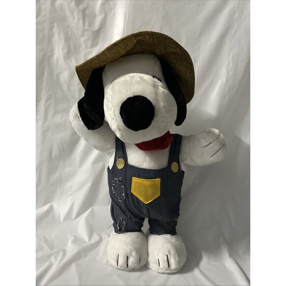 Peanuts Worldwide LLC | Toys | Large Snoopy Peanuts Fall Harvest ...